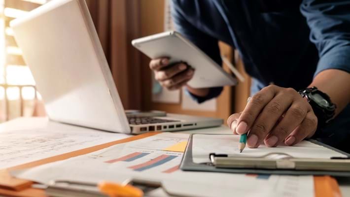 Lucrative Career To Venture Into As A Graduate. - School Drillers