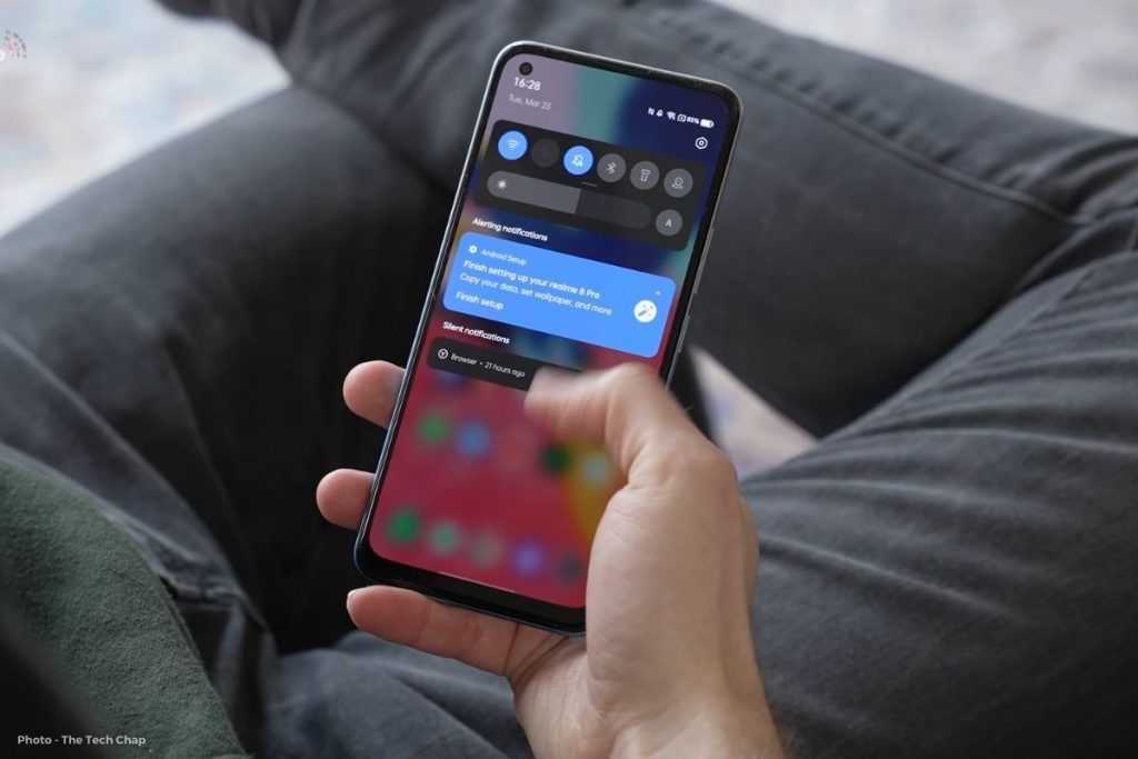 Top Uses Of Smartphone For Students In School - School Drillers