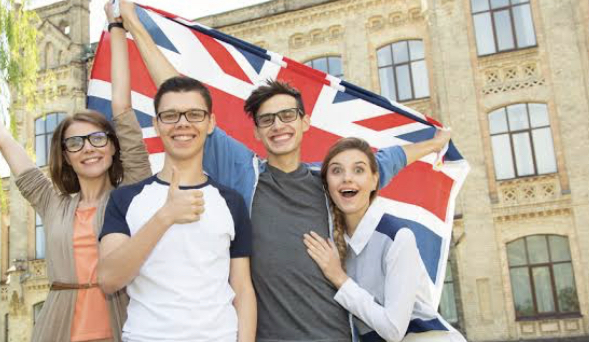 Why Study In The UK As An International Student? - School Drillers