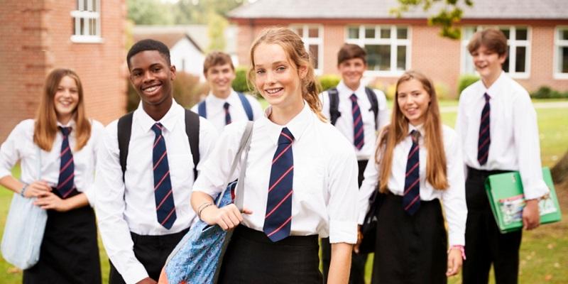 10 Reasons Why Students Should Wear Uniforms - School Drillers