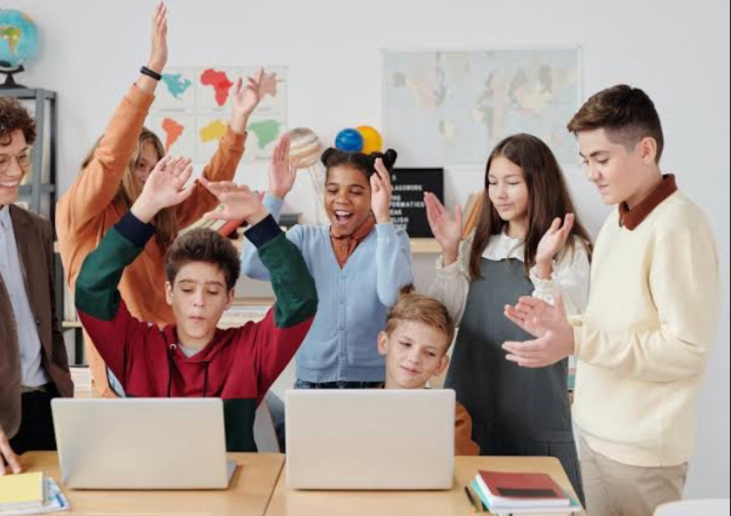 10 Ways To Show Respect In School As A Student - School Drillers