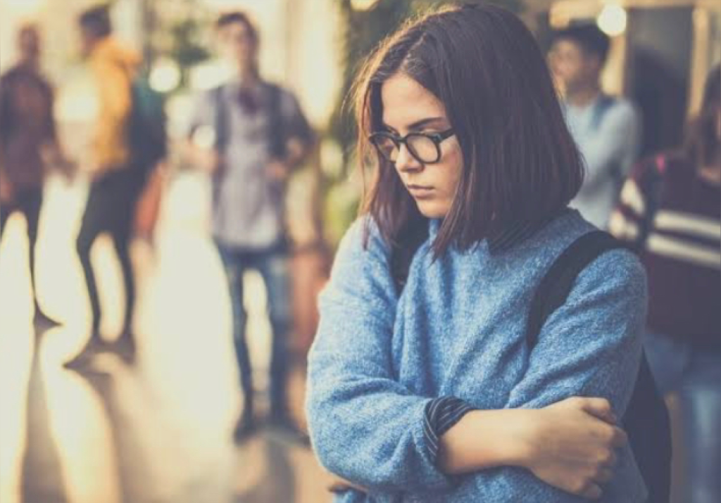 10 Signs You May Be Socially Inept: How To Overcome Awkwardness ...