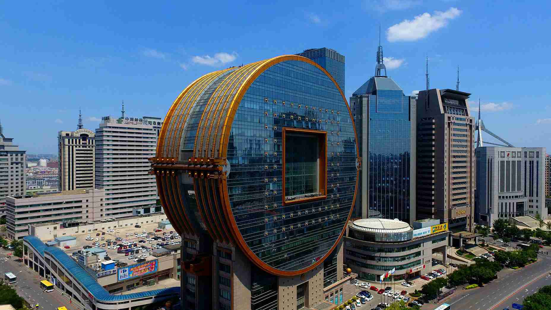 Top 10 Ugliest Buildings In The World - School Drillers