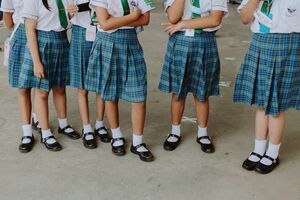 10 Reasons Why Students Shouldn't Wear Uniforms to School - School Drillers